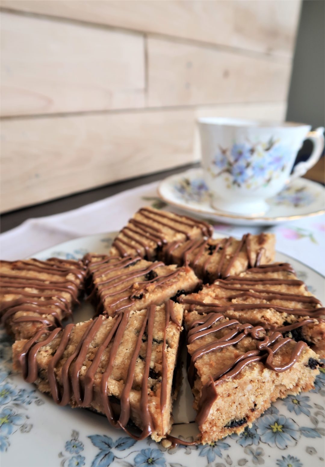 Cherry Almond Oat Shortbread Cookies – Teatreatery